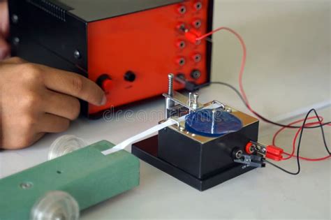 Science Classroom Students Are Conducting A Physics Experiment On The Speed Of Objects Using A Science Classroom Students Are Conducting A Physics Experiment On The Speed Of Objects Using A