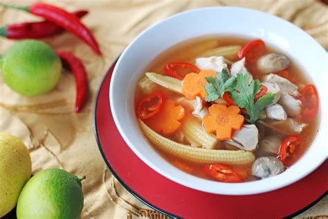 Tom Yum Gai Ang Sarap
