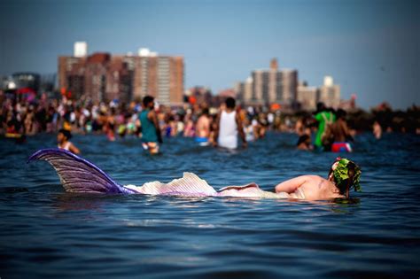Us New York Mermaid Parade