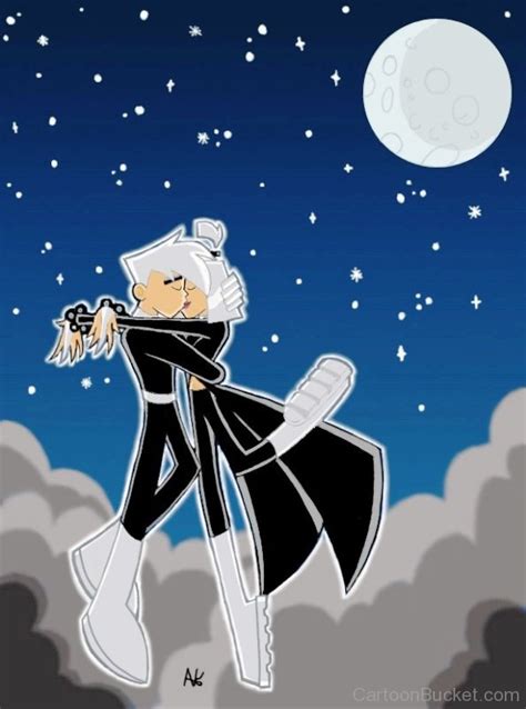 Danny Phantom And Samny Kissing