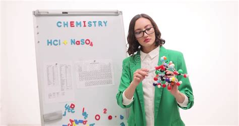 Woman Chemistry Teacher Explains Structure Of Molecule On Model Stock Video Video Of Atom