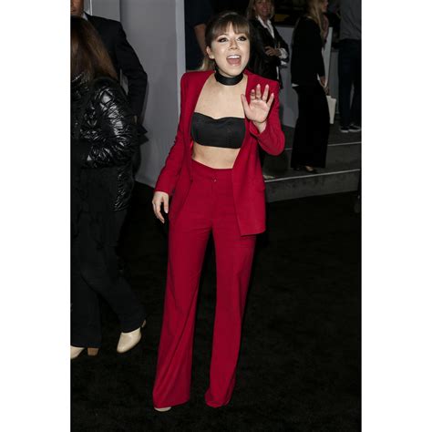 Siempre Tan Elegante Jennette Mccurdy R Jennettemccurdysonse