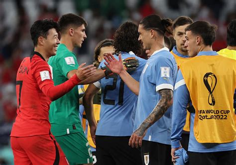 카타르 월드컵 한국 우루과이와 0 0 무승부골 결정력이 아쉬웠다 이투데이