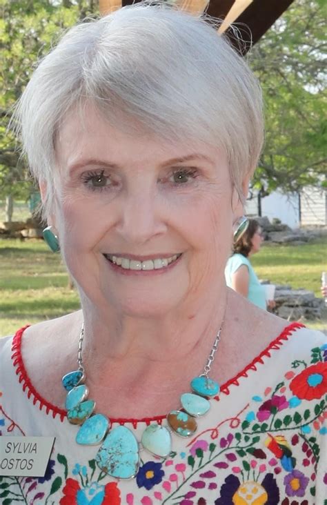 Laura Bechtels Instagram Twitter And Facebook On Idcrawl