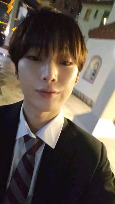 Sunoo On Weverse 280923 Fotos De Coreanos Carros De Películas Videos