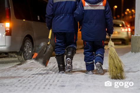 Зам талбайн цас цэвэрлэгээнд 671 албан хаагч ажиллаж байна