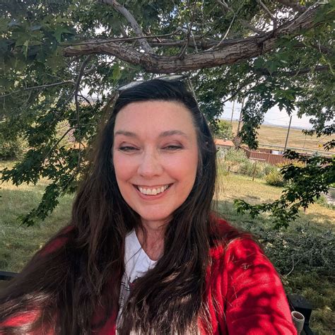 Melissa Jacobson Books Biography Latest Update