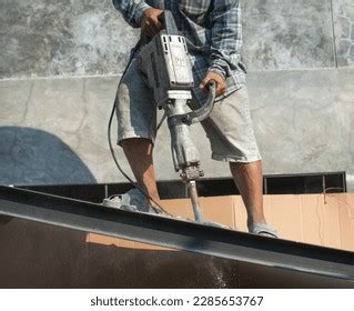 Hammer Chisel Concrete Images Stock Photos Vectors Shutterstock