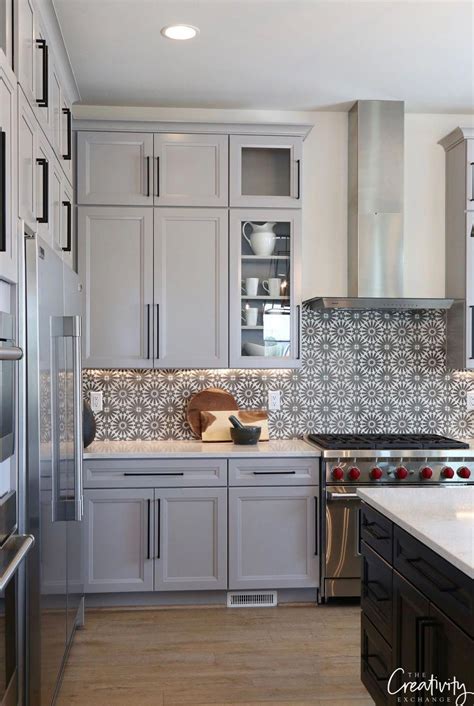 Pop Over To These Guys Kitchen Backsplashes Ideas Kitchen Cabinet