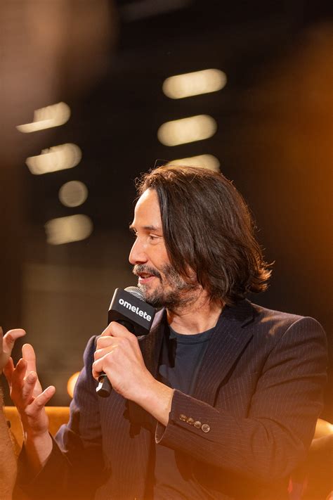 Keanu Reeves On Omelete Stage Ccxp 22 On Behance