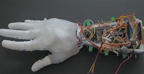 D File LAD ROBOTIC HAND V STL FILES AND ESP ARDUINO CODE INCLUDED D Printable Design To