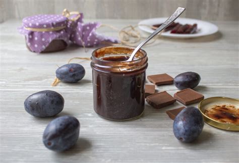 Варенье "Слива в шоколаде"