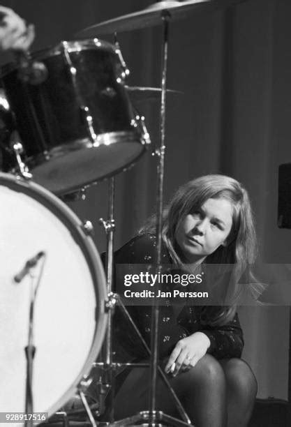 185 Sandy Denny Photos And High Res Pictures Getty Images
