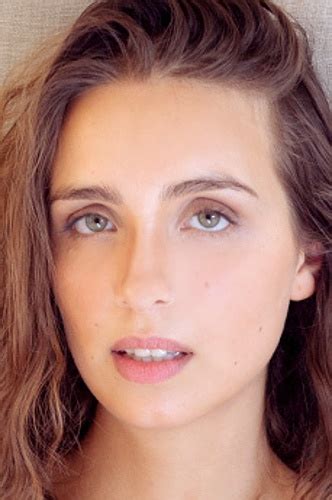 Zoe Aguilar Zoes Debut Femjoy