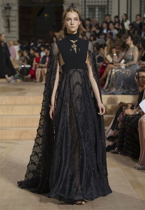 Valentino Fall 2015 Haute Couture Fashion Gone Rogue