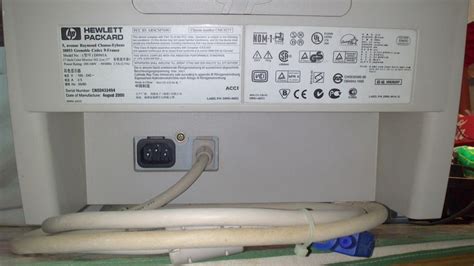 Hewlett Packard Crt Monitor