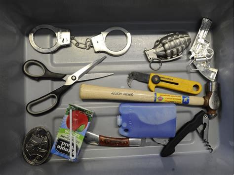 Knives Sharp Objects Top List Of Items Seized From Ottawa Airport Travellers Ottawa Citizen