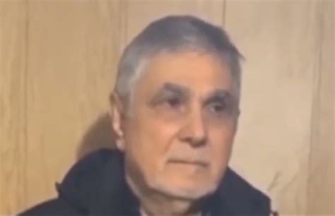 Вышедший по УДО из за глаукомы Шакро Молодой встретился с друзьями в ресторане