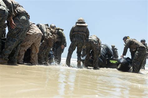 Dvids Images I Mef Eotg Amphibious Raid Course Image 8 Of 20