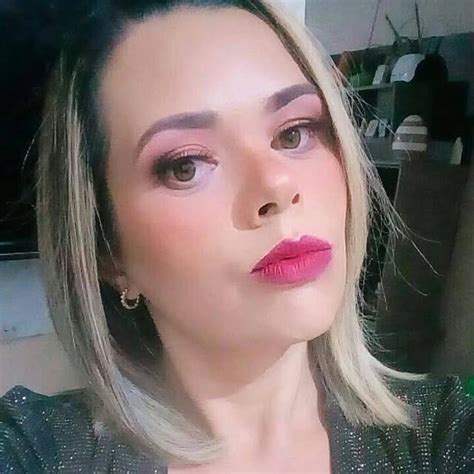 Valeska Carvalho Igvaleskacarvalho • Threads Say More