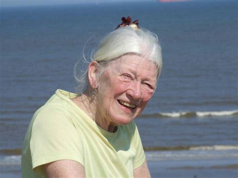 Overlijden Anneke Van Hal Hague Road Runners