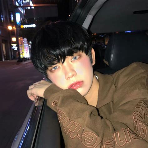 Hot Korean Guys Cute Asian Guys Cute Korean Boys Korean Men Korean