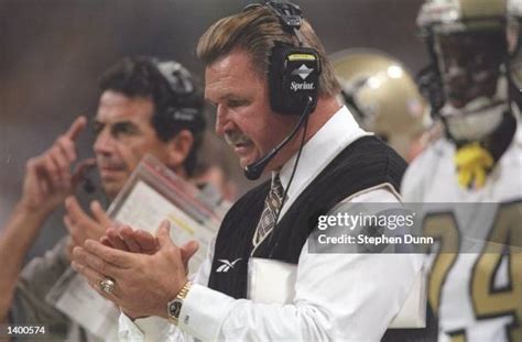 11 Mike Ditka Rams Photos And High Res Pictures Getty Images