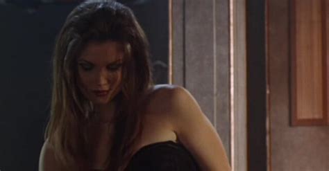 Nude Video Celebs Dina Meyer Sexy Johnny Mnemonic Japanese Cut 1995