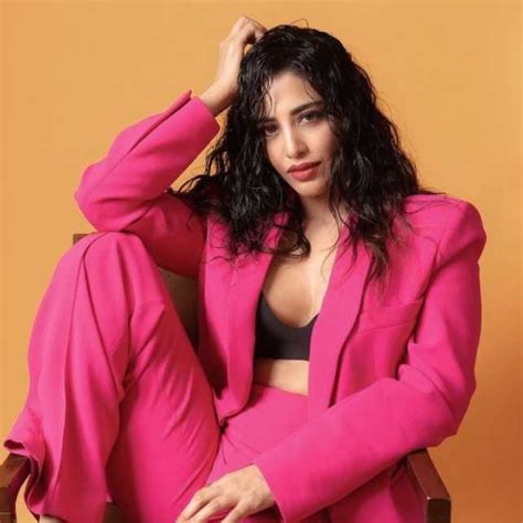 Daksha Nagarkar Movie Artist Age Birthday Biography