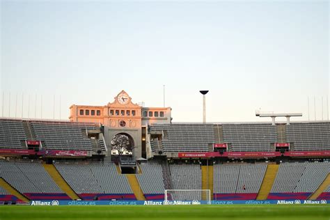 Barcelona Beginning To Worry About The Decline In Attendance At The
