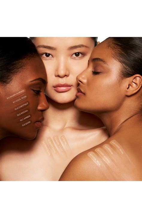 Tom Ford Shade And Illuminate Soft Radiance Foundation Spf 50