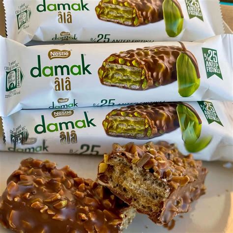 Buy Nestle Damak Chocolate Wafer With Pistachio 30 G 1 06 Oz Grand Bazaar Istanbul Online