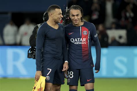 Who Is Ethan Mbappe Age Position Of Kylian Mbappes Brother Who Also