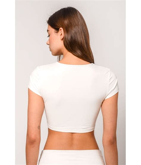 Elia Top The Fashion Chaos