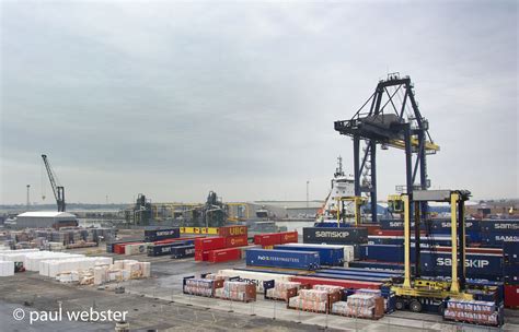 Tilbury Docks — London S Docks