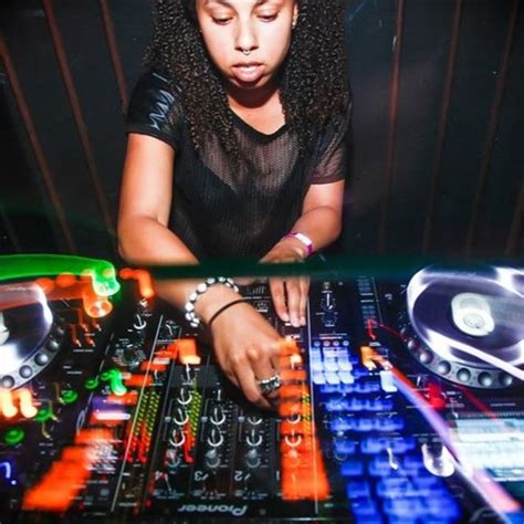 Stream Ms Gibbs Music Listen To Songs Albums Playlists For Free On