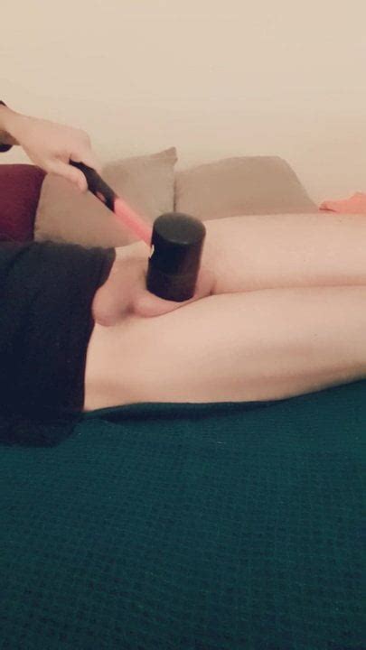 菜鸟第一次尝试用锤子击球 Xhamster