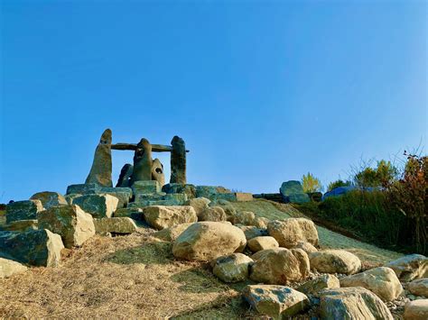 Trilitho Sculpture And Rock Scramble — Dan Snow Stoneworks