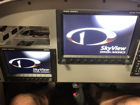 Dynon SkyView RV Hangar