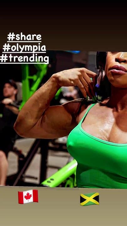 Sexy Huge Female Bodybuilders Workout Lola Montez Youtube
