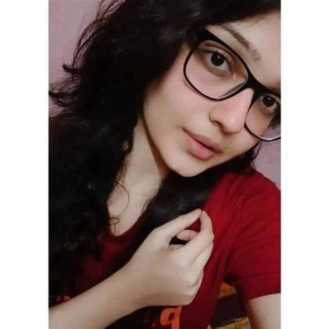 Sidra Muneer Official Youtube