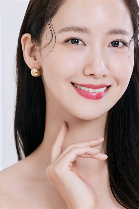 Mystarmyangel On Twitter 230627 Yoona Estee Lauder Promo Pics [5419x8125] Blogfiles