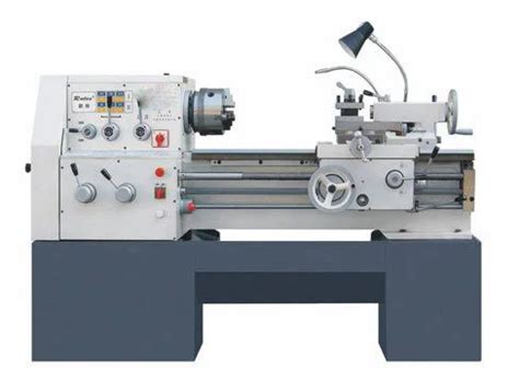 Difference Between CNC Lathe And Conventional Lathe-www.cncyangsen.com
