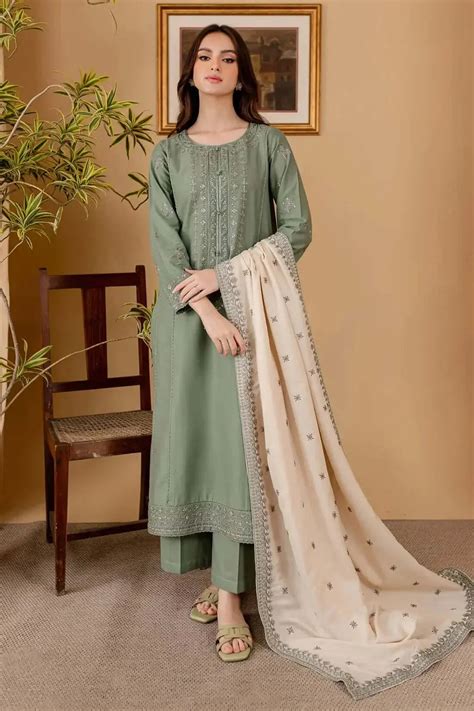 3 Piece Unstitched Heavy Embroidered Lawn Suit With Embroidered Lawn D