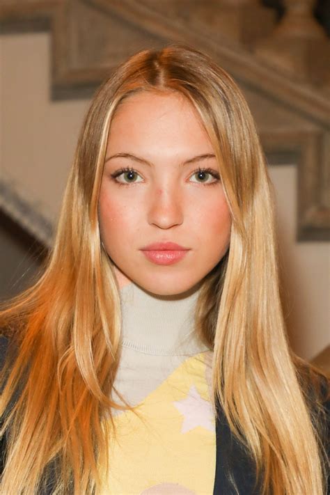 Vogue Cover Girl Lila Moss On Faking Confidence And Her Make Up Must Haves British Vogue