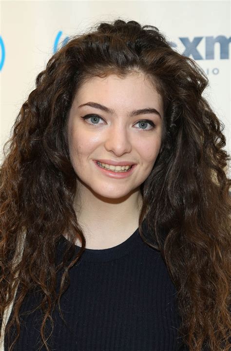 Lorde Before She Was Famous Singing With The Band And They Were Masked