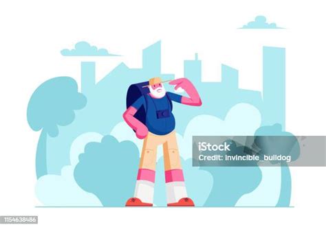 도시 여행에서 배낭으로 수석 관광 남성 캐릭터 외국에서 여름 시간에 사진 카메라 여행과 노인 여행 남자 항해에 노인 연금 만화 평면 벡터 일러스트 가방에 대한 스톡 벡터