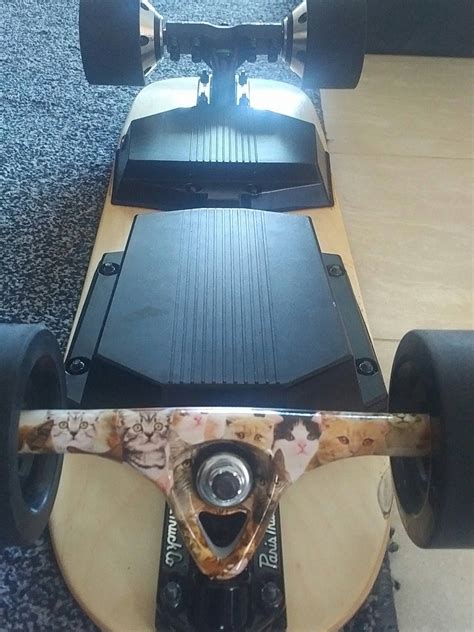 Wowgo mini 2s (6.4 Ah) + paris V2 Kitten edition. : r/ElectricSkateboarding