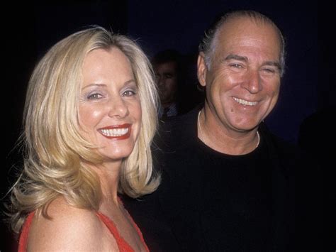Who Is Jimmy Buffetts Wife All About Jane Slagsvol And Her Fight For