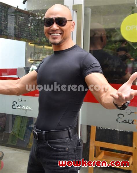 Biografi Deddy Corbuzier